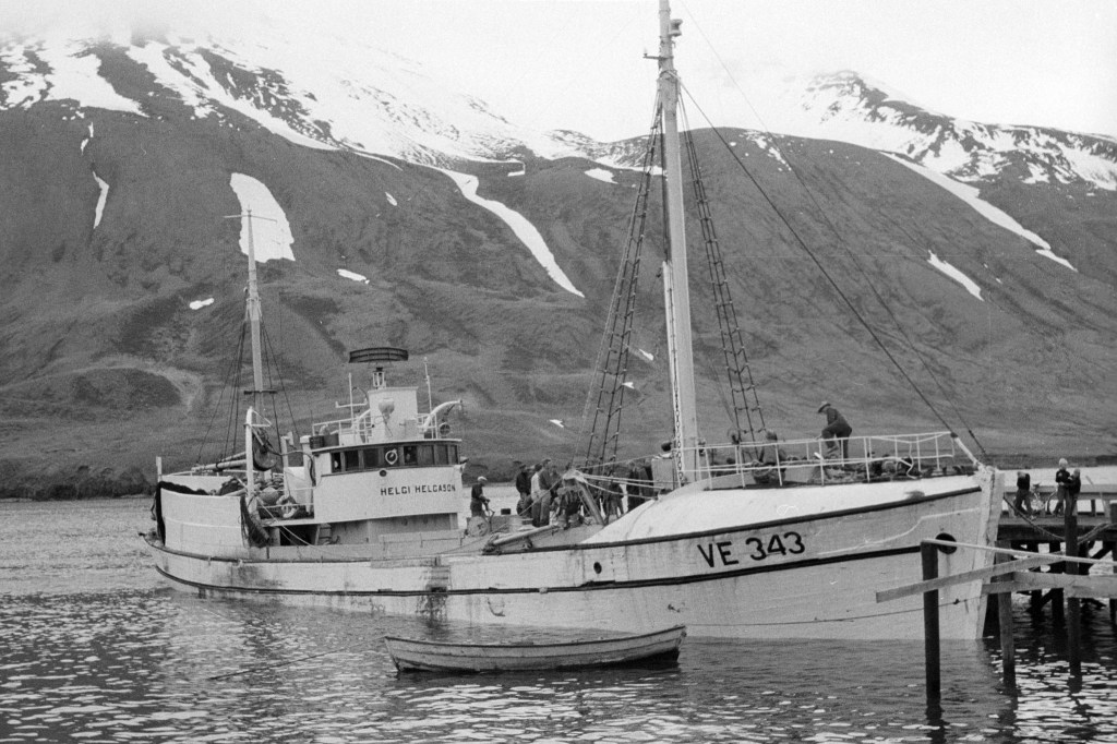 Helgi Helgason VE 343 – Skipamyndir Hafþórs Hreiðarssonar